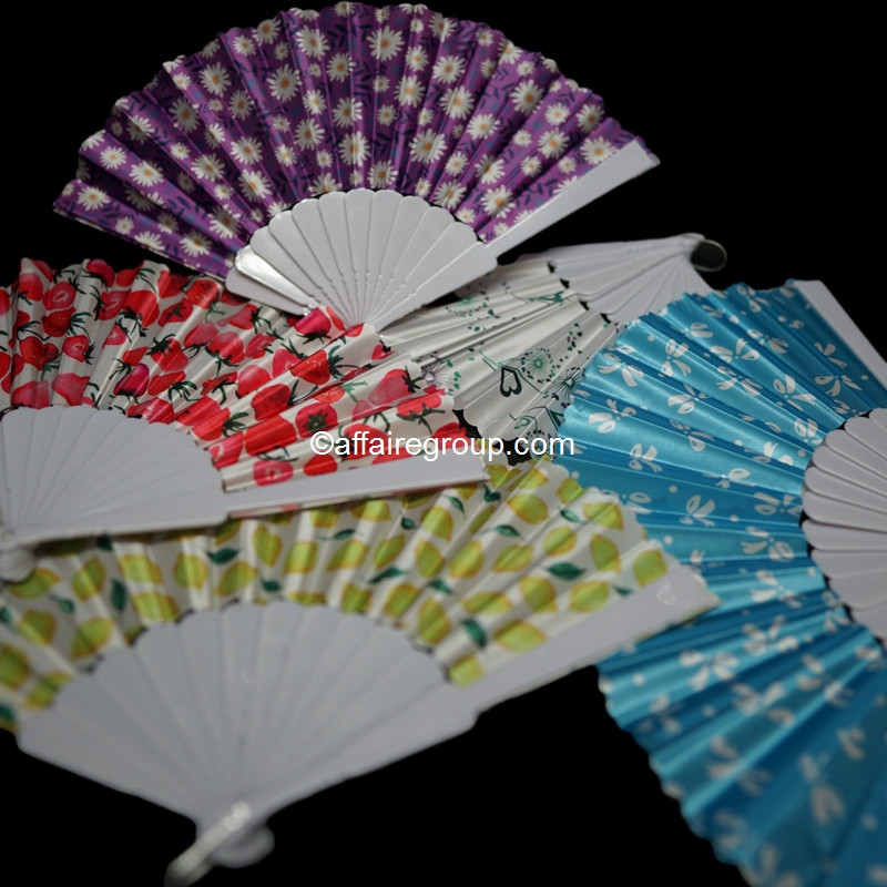 Wholesaler and supplier of cheap fruit pattern fans